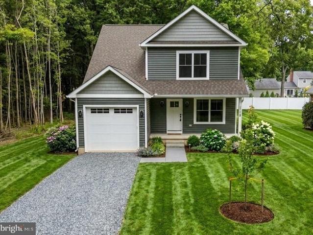 111 Chestnut Rd, Stevensville, MD 21666