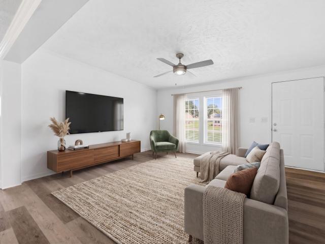 111 Clubview Place
