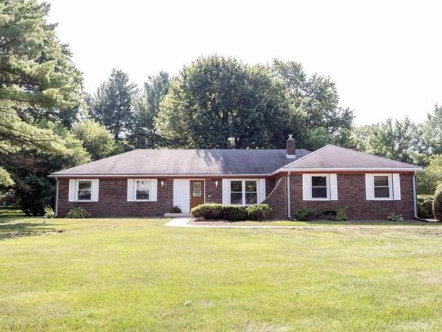 111 Abner Creek Pkwy, Avon, IN 46123