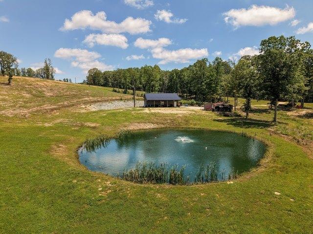 111 Adaleighs Way, Big Sandy, TN 38221