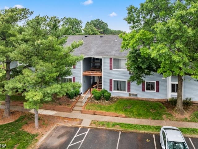 111 Aimwick Ct