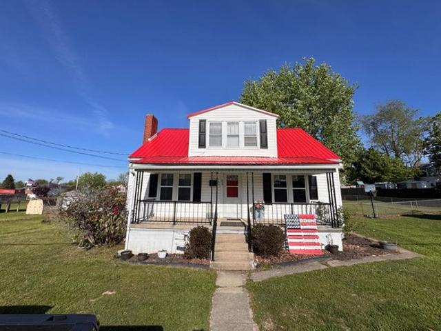 111 Allen Ave, Beckley, WV 25801