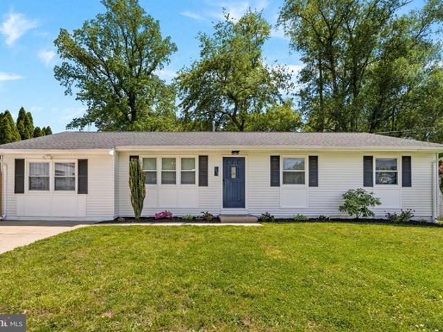 111 Apple Ave, Browns Mills, NJ 08015