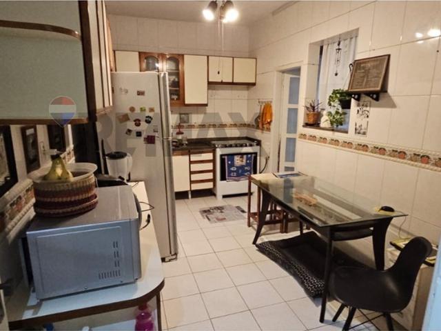 111 Área Útil Apartamento Alugar, 3 Dormitórios localizado em Rua Armando Coelho, 145, Jardim Oceânico, Rio de Janeiro, Rio de Janeiro, 22620 090 | Brasil