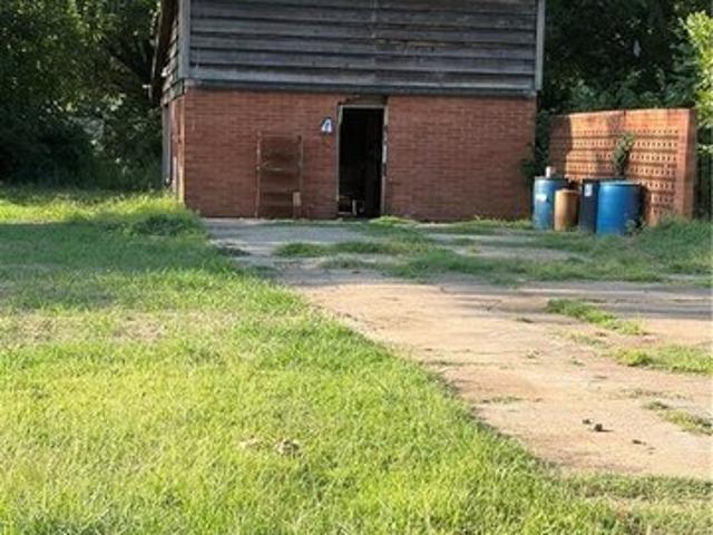 111 Ash St, Alma, AR 72921