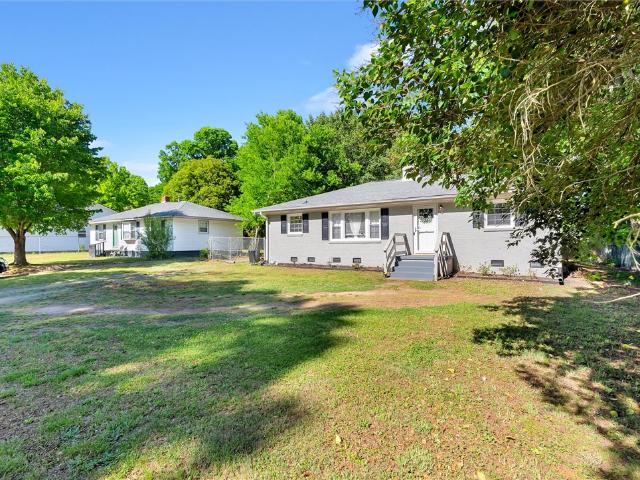 111 Avondale Road