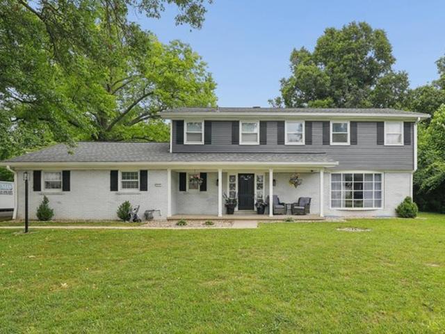 111 Beacon Hill Dr, Pike Township, OH 45154