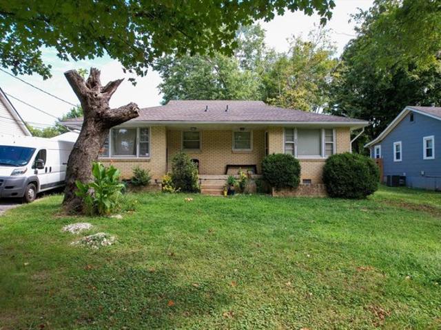 111 Becker Ave, Old Hickory, TN 37138