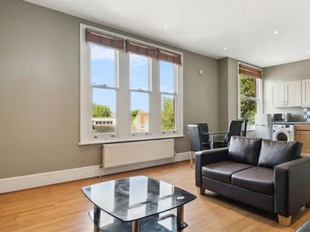 111 Bedford Hill, London, SW12 9HS, United Kingdom | 2 bed duplex for rent #167701113 | Rentberry