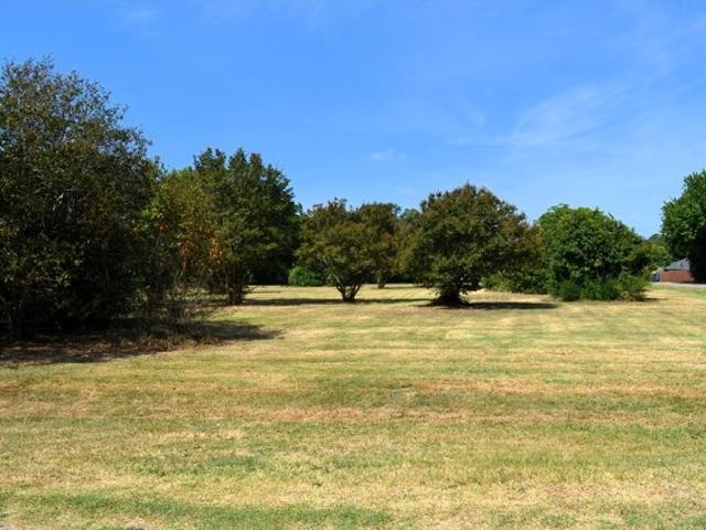 111 Bedfords Bnd, Gun Barrel City, TX 75156