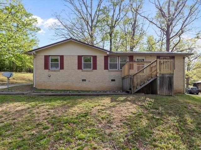 111 Bern St, Waverly, TN 37185