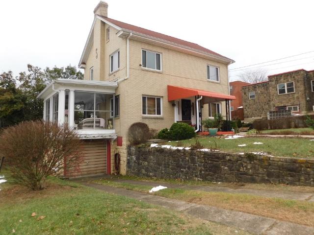 111 Bierer Lane