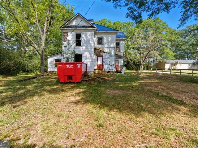 111 Bryan Street W