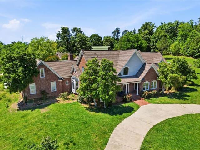 111 Brown Loop Spur NW