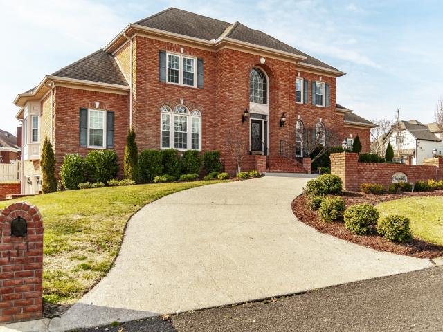 111 Governors Point Blvd