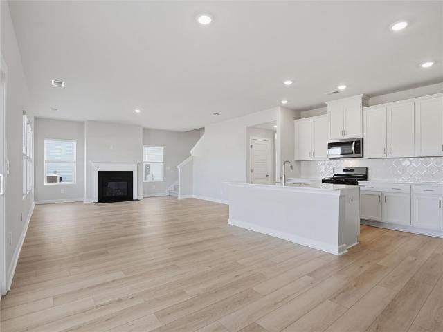 111 Gibbon Way