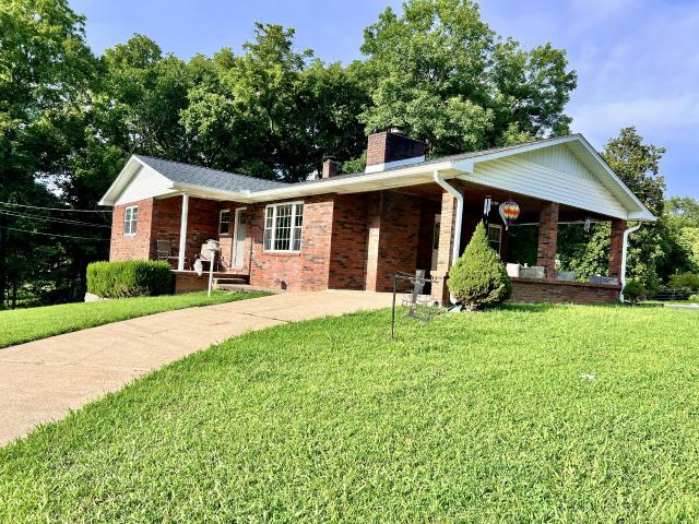 111 Gus Wallace Rd
