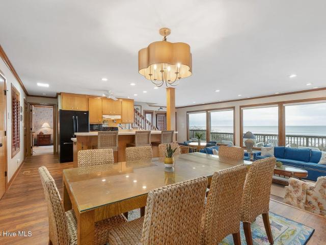 111 Dogwood Circle, Pine Knoll Shores, US, NC