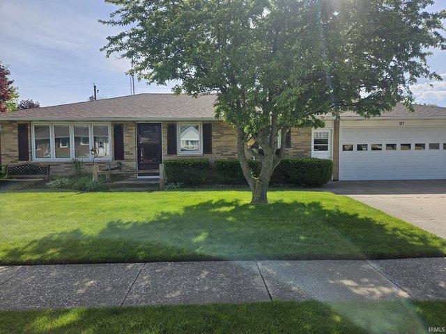 111 David Ct, La Porte, IN 46350