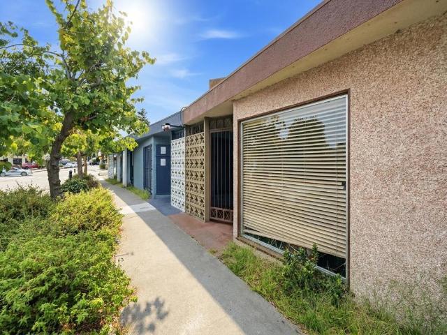 111 Dakota Avenue 4