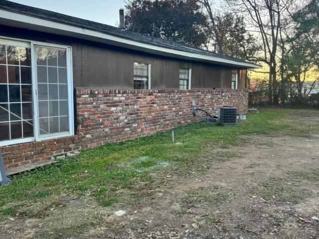 111 Dante Rd