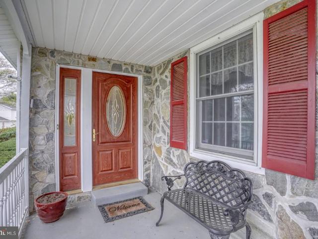 111 Dennis Drive