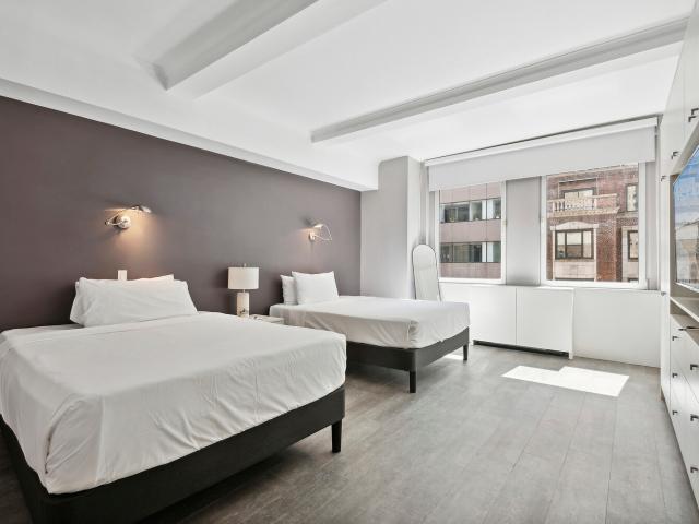 111 E 56TH Street 1102/03