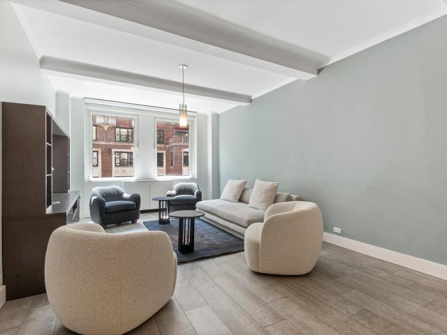 111 E 56TH Street 1102/03