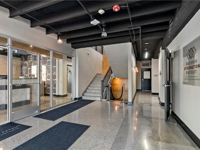 111 E 27th Street