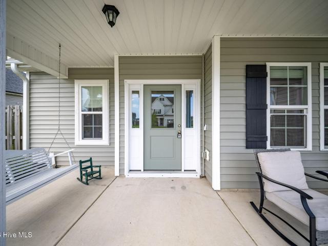 111 E Barred Owl Drive
