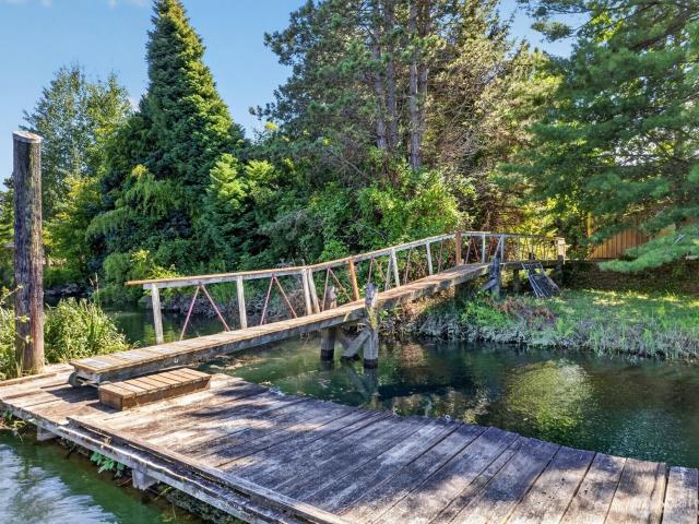 111 E Birnie Slough Road