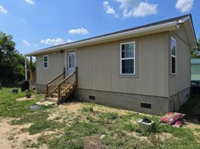 111 E Blanche St, Chadbourn, NC 28431