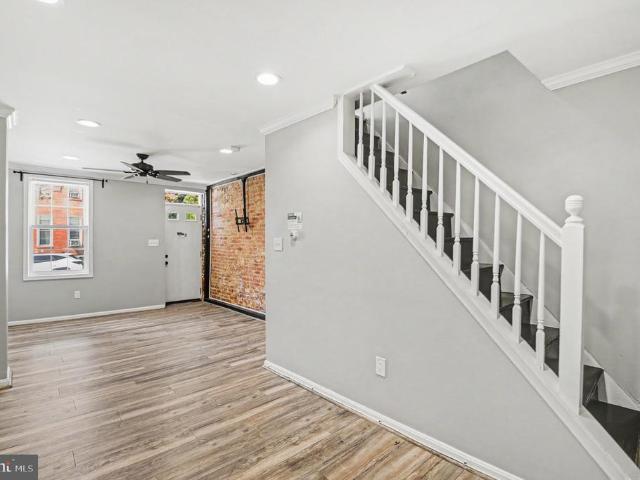111 E Fort Avenue