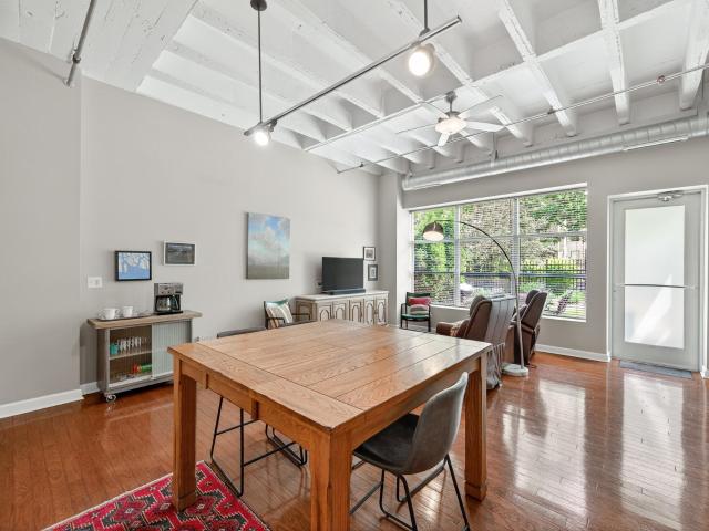 111 E Franklin Avenue # 109