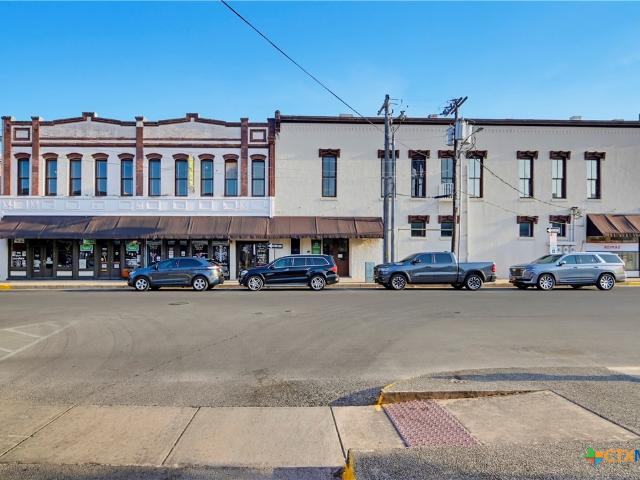 111 E Gonzales Street