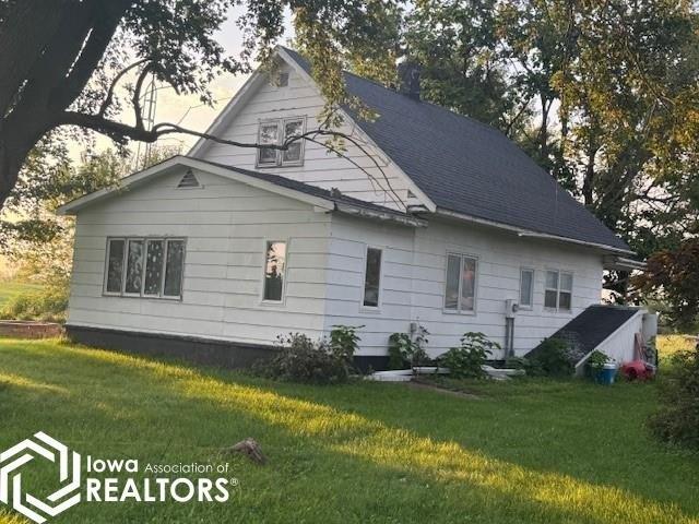 111 E Grand St, Exline, IA 52555