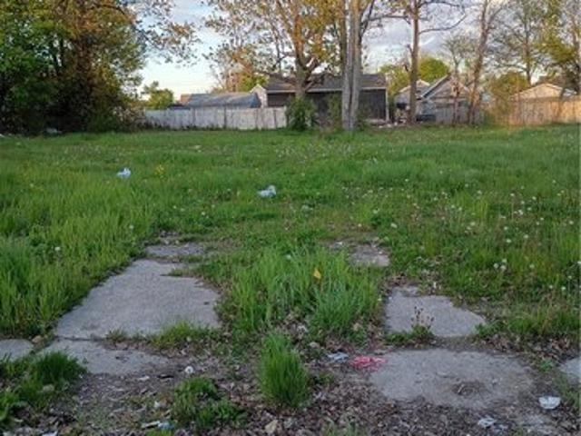 111 E Parade Ave, Buffalo, NY 14211
