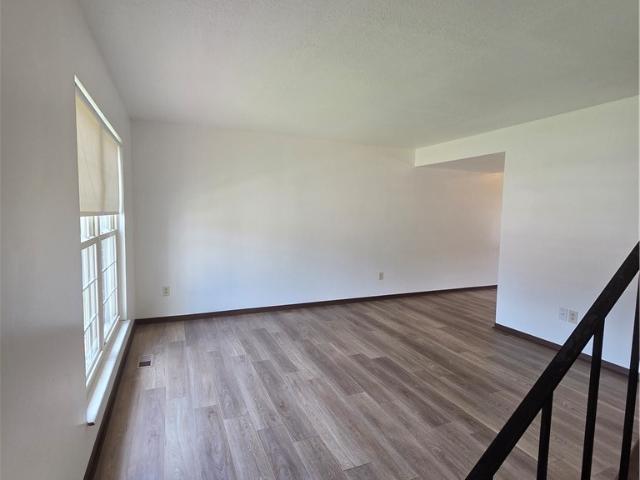 111 E Pike St