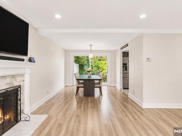 111 E Prospect Street