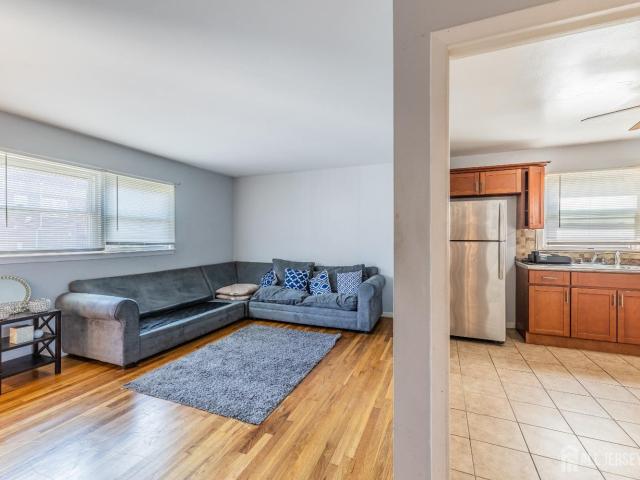 111 Emerson Street 1