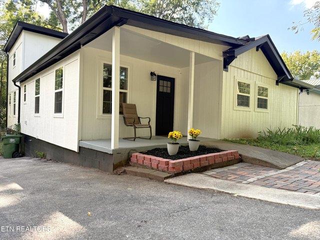 111 Eagleton Rd, Maryville, TN 37804