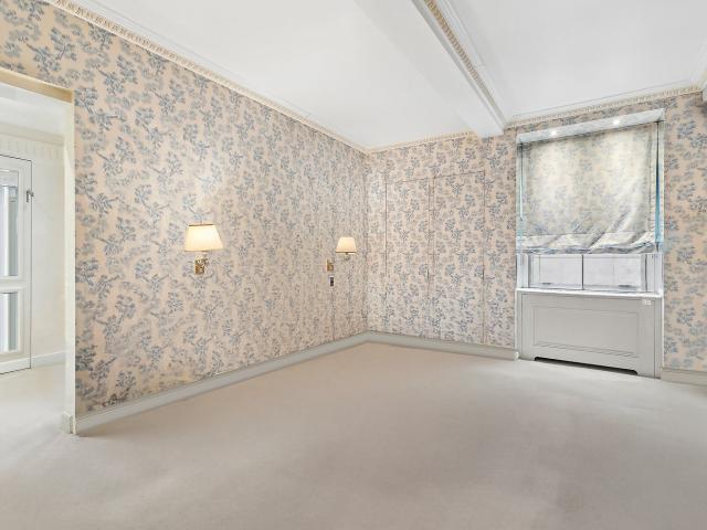 111 East 56th Street, Unit 1005