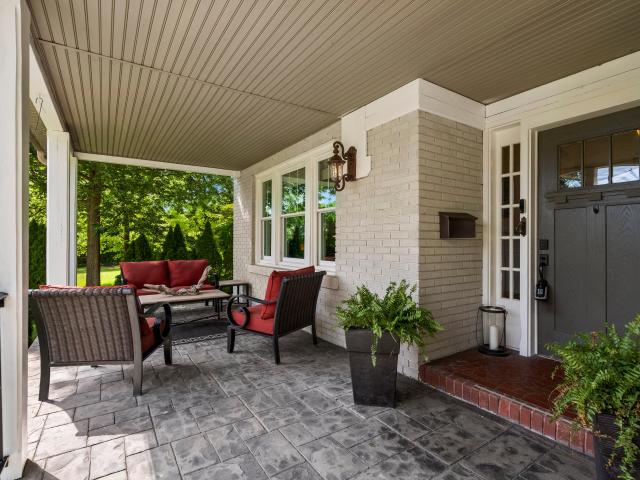 111 Edgemoor Drive
