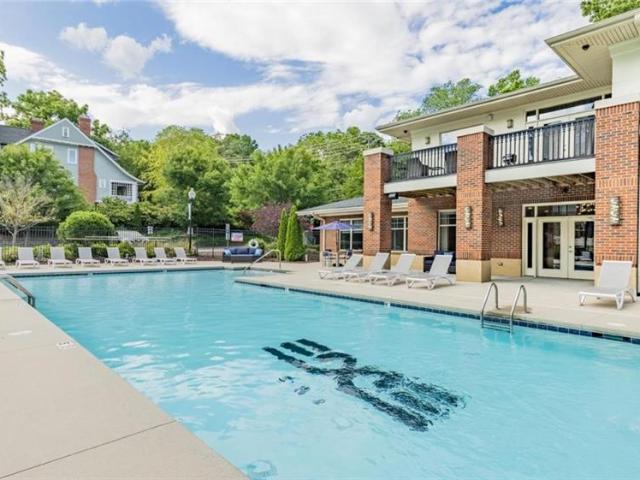 111 Edgeway Drive #B1