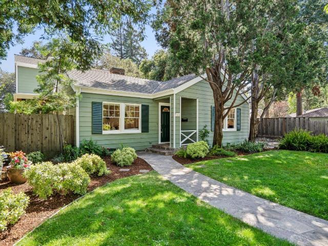 111 Elm St, Menlo Park, CA 94025 | MLS #ML82045 | Compass