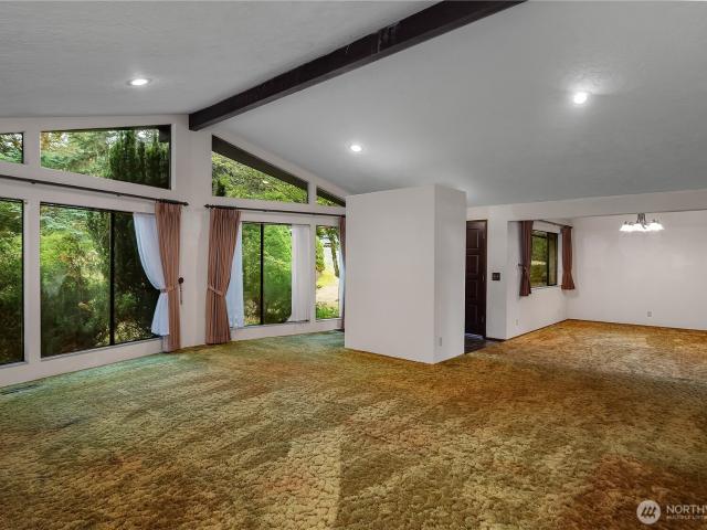 111 Elm View Avenue