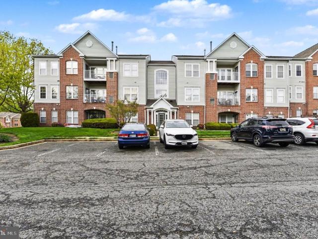 111 F Sunshine Court # F