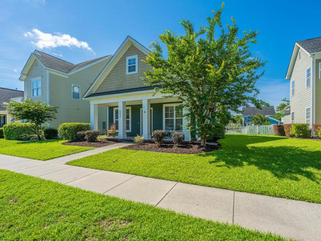 111 Foxglove Avenue