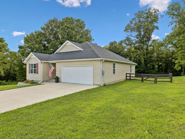 111 Fiddlers Ct