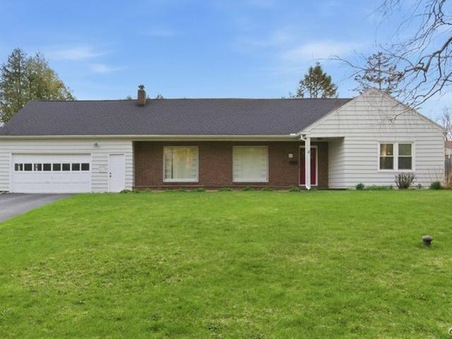111 Fiordon Rd, Syracuse, NY 13214
